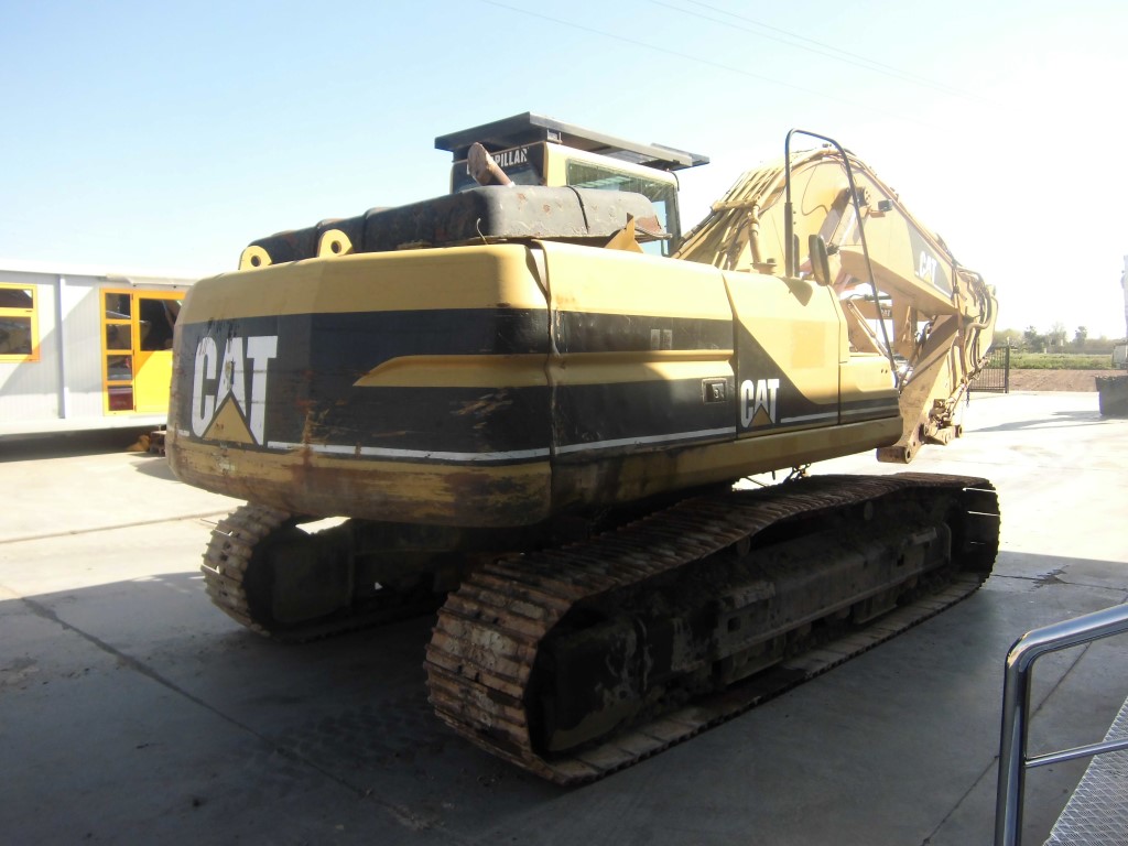 CATERPILLAR 322B | Maquinaria de desguace